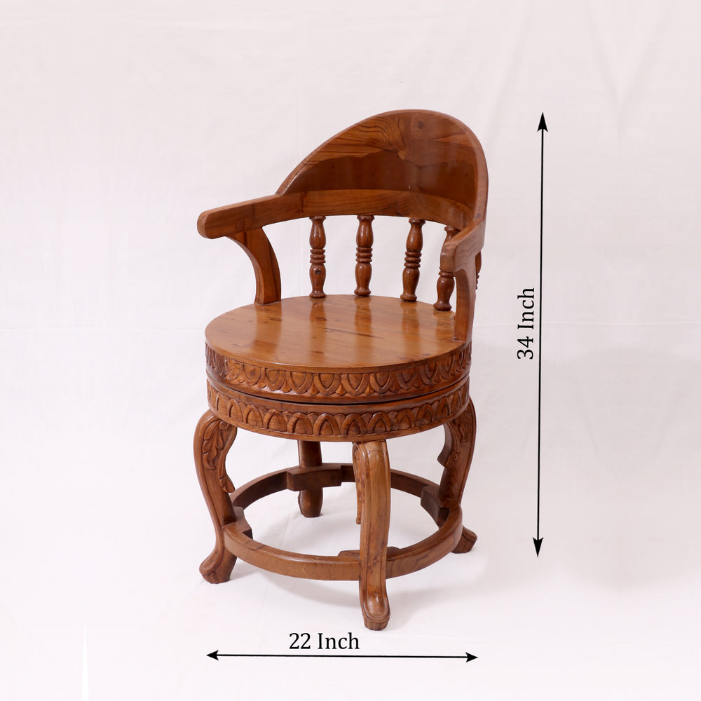 Classic Natural Finished Rounding Design Office Chair